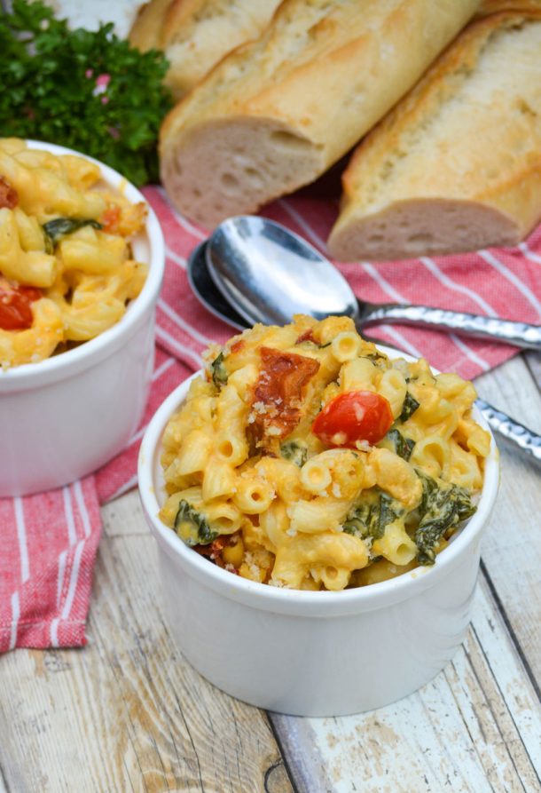 BLT Mac And Cheese - 4 Sons 'R' Us