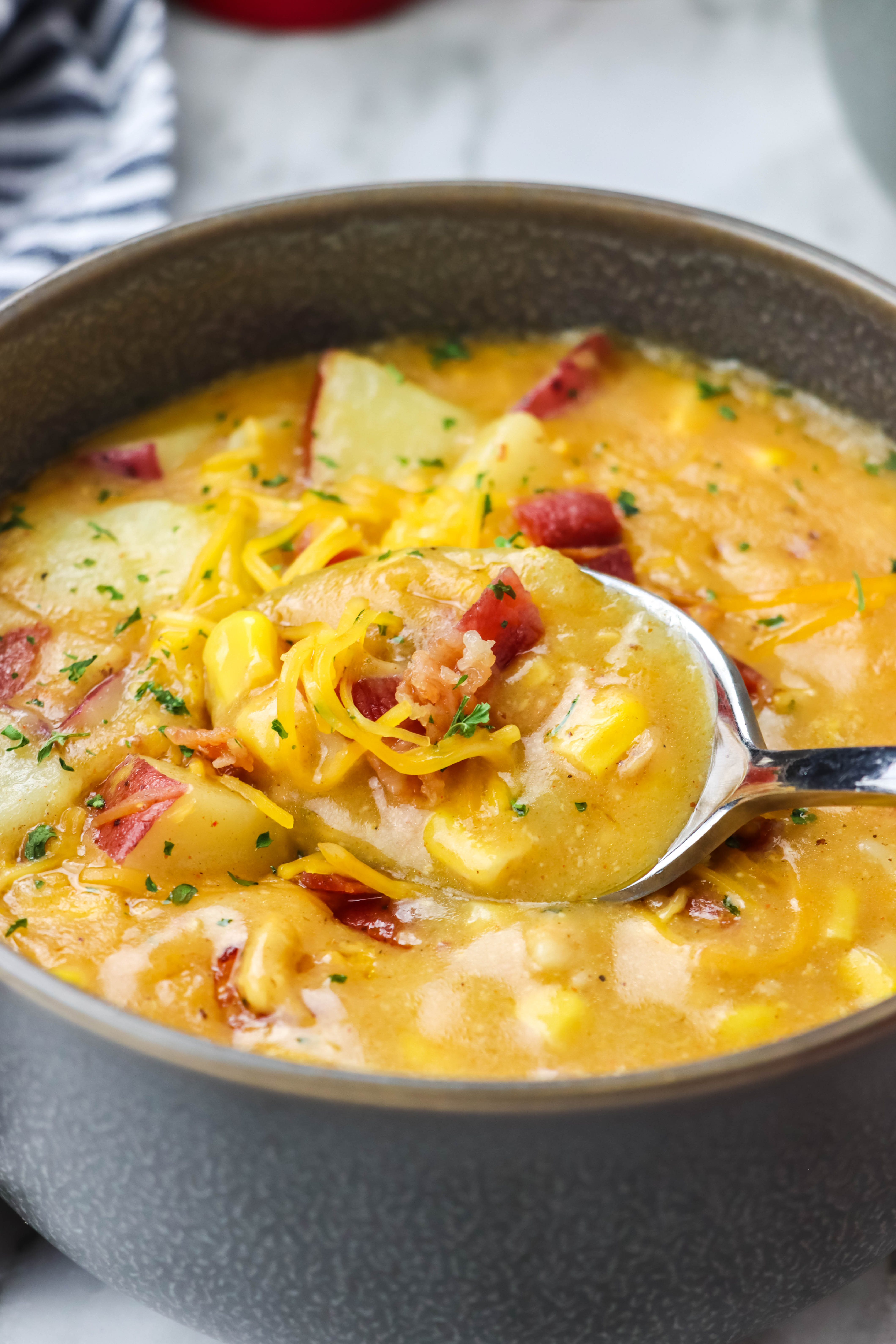 Instant Pot Bacon Cheddar Chowder - 4 Sons 'R' Us