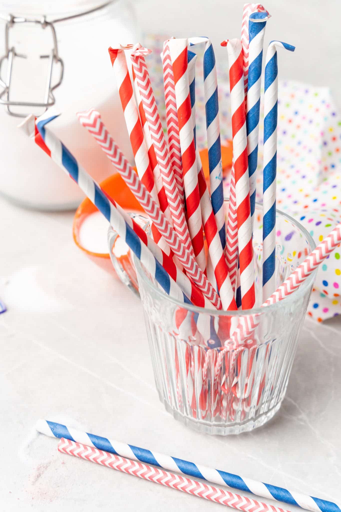 DIY Pixie Sticks - 4 Sons 'R' Us