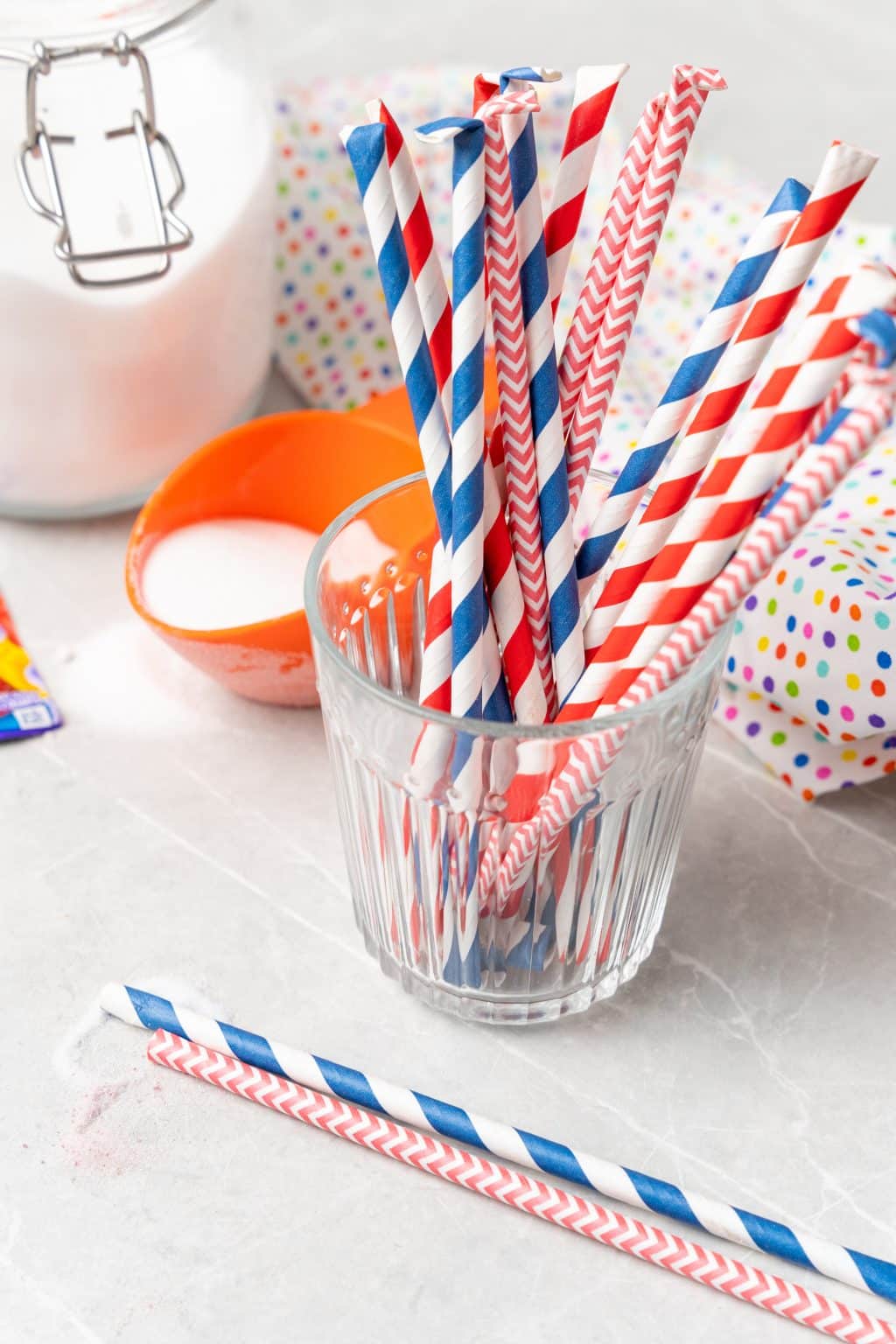DIY Pixie Sticks - 4 Sons 'R' Us