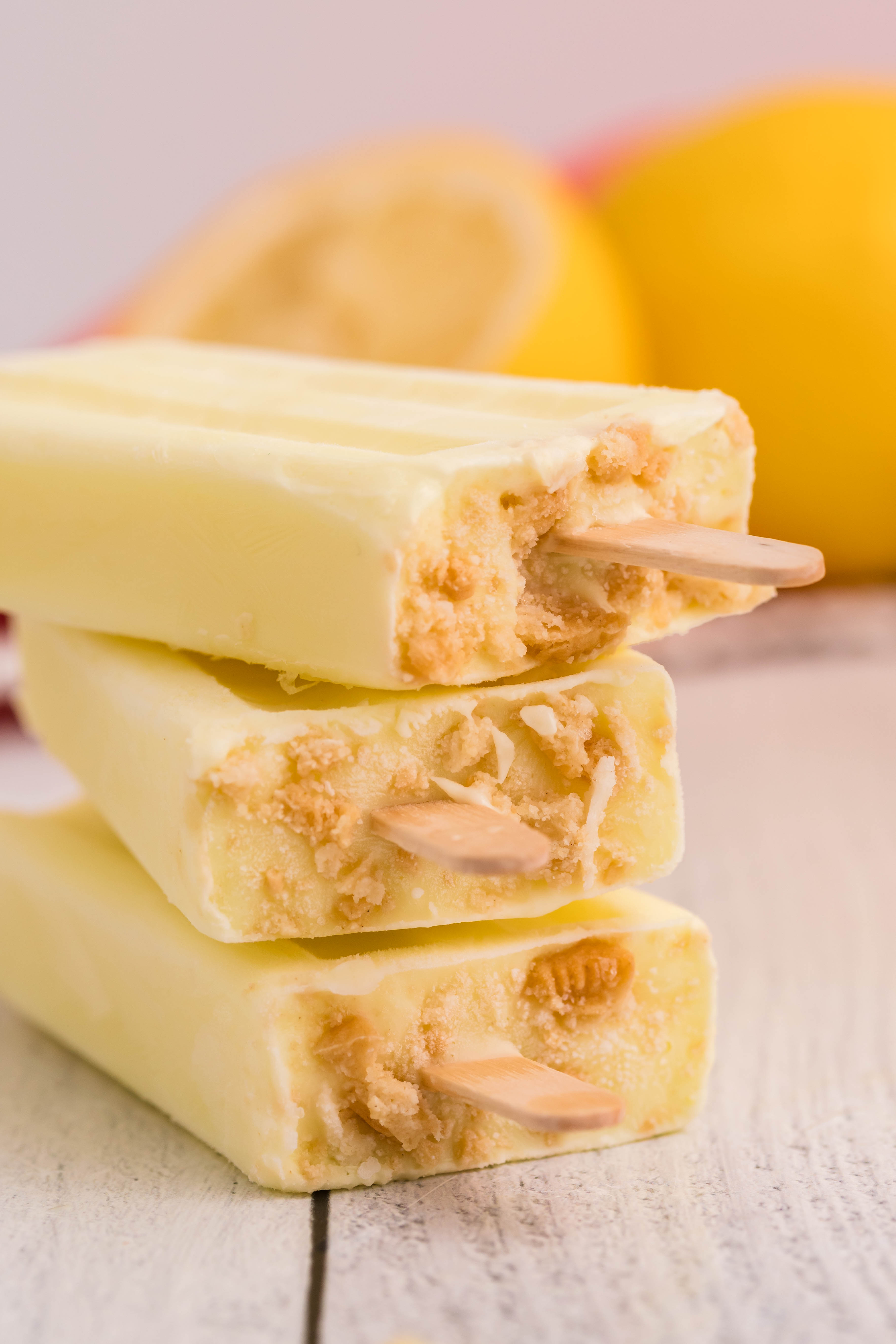 Lemon Pie Pops - 4 Sons 'R' Us