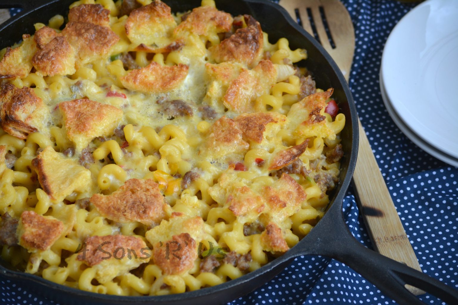 Breakfast Mac And Cheese - 4 Sons 'R' Us