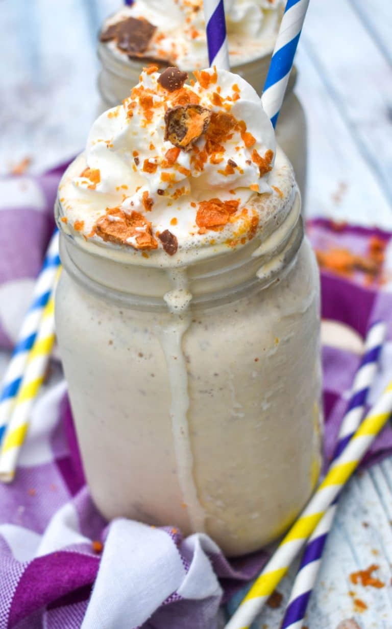 Butterfinger Milkshake - 4 Sons 'R' Us