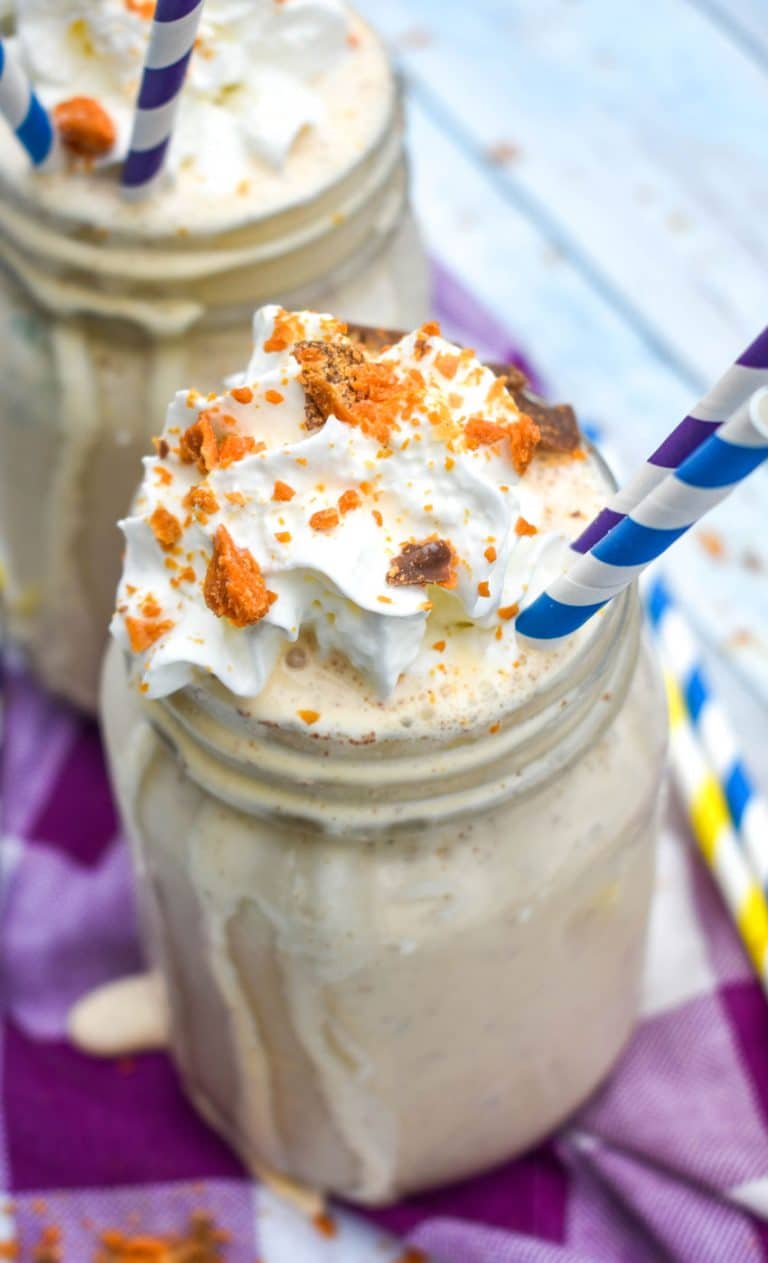 Butterfinger Milkshake - 4 Sons 'R' Us