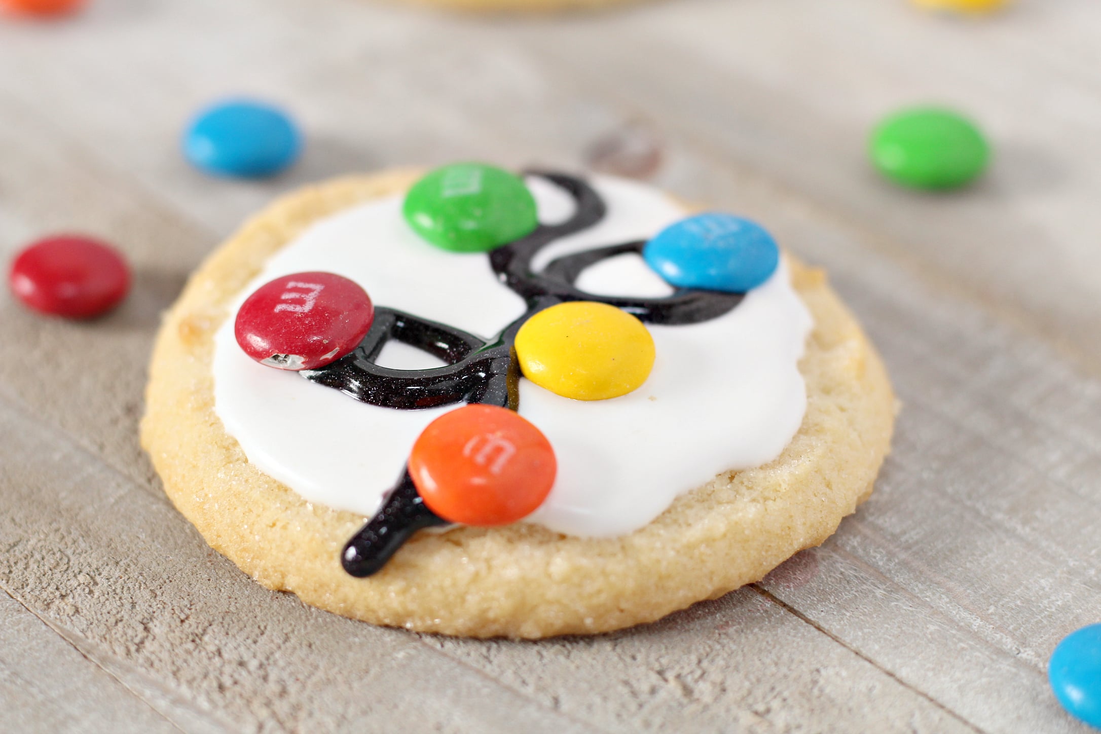 Christmas Light Cookies - 4 Sons 'R' Us