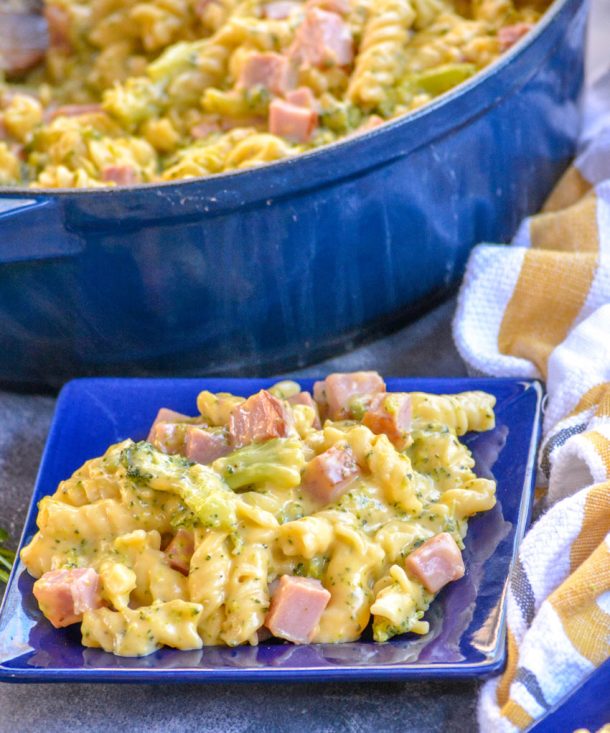 Cheesy Ham & Broccoli Pasta - 4 Sons 'R' Us Cheesy Ham & Broccoli Pasta - 4 Sons 'R' Us