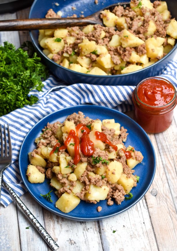 Instant Pot Ground Beef & Potato Hash - 4 Sons 'R' Us