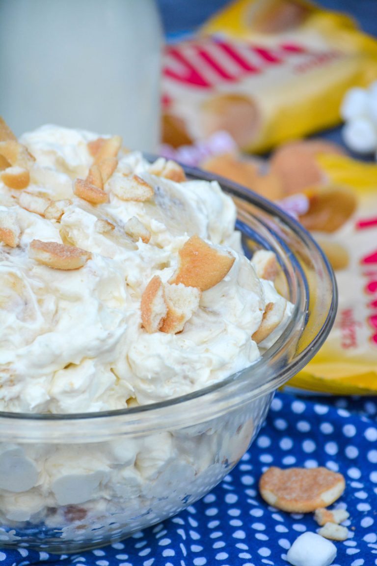 Banana Fluff Pudding Salad - 4 Sons 'R' Us