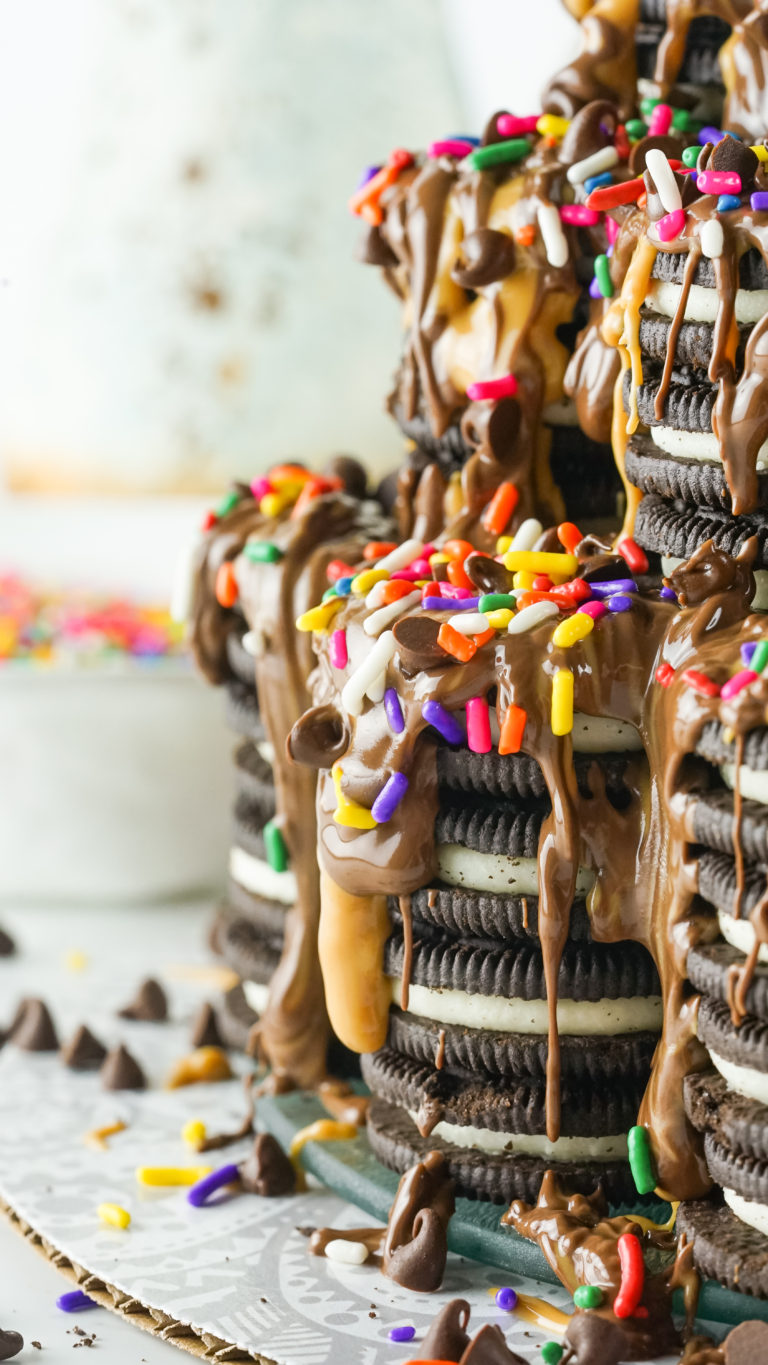 TikTok Oreo Tower Cake - 4 Sons 'R' Us