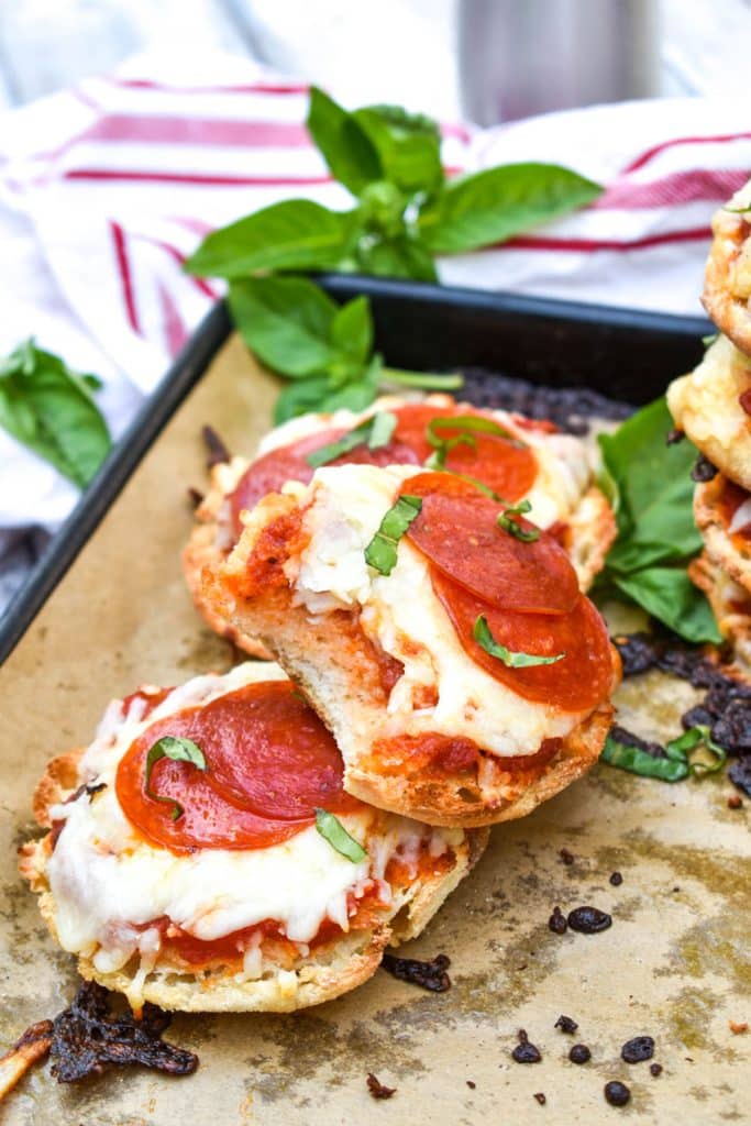 English Muffin Pizzas - 4 Sons 'R' Us